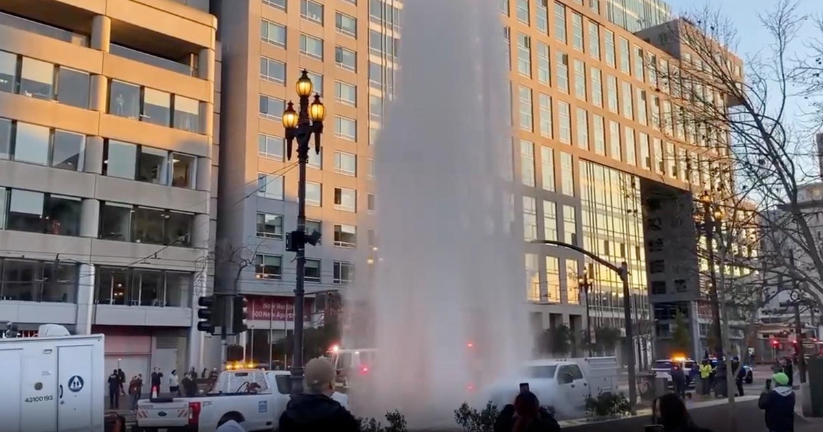 Civic Center BART station exit reopened after flooding from fire hydrant - CBS San Francisco