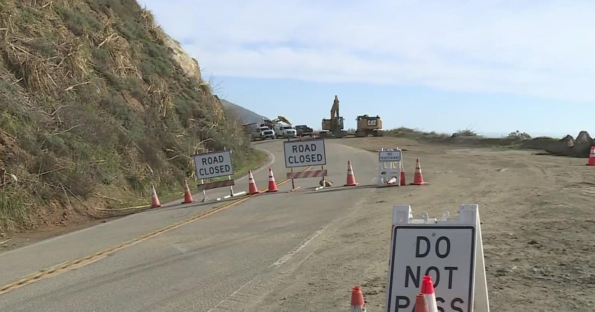 New landslides block Highway 1 in Big Sur, stranding around 50 area ...