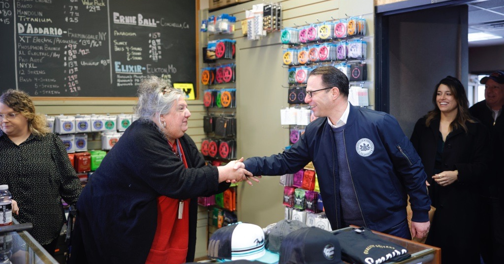 Shapiro visits Mt. Lebanon to highlight proposed budget's investments ...