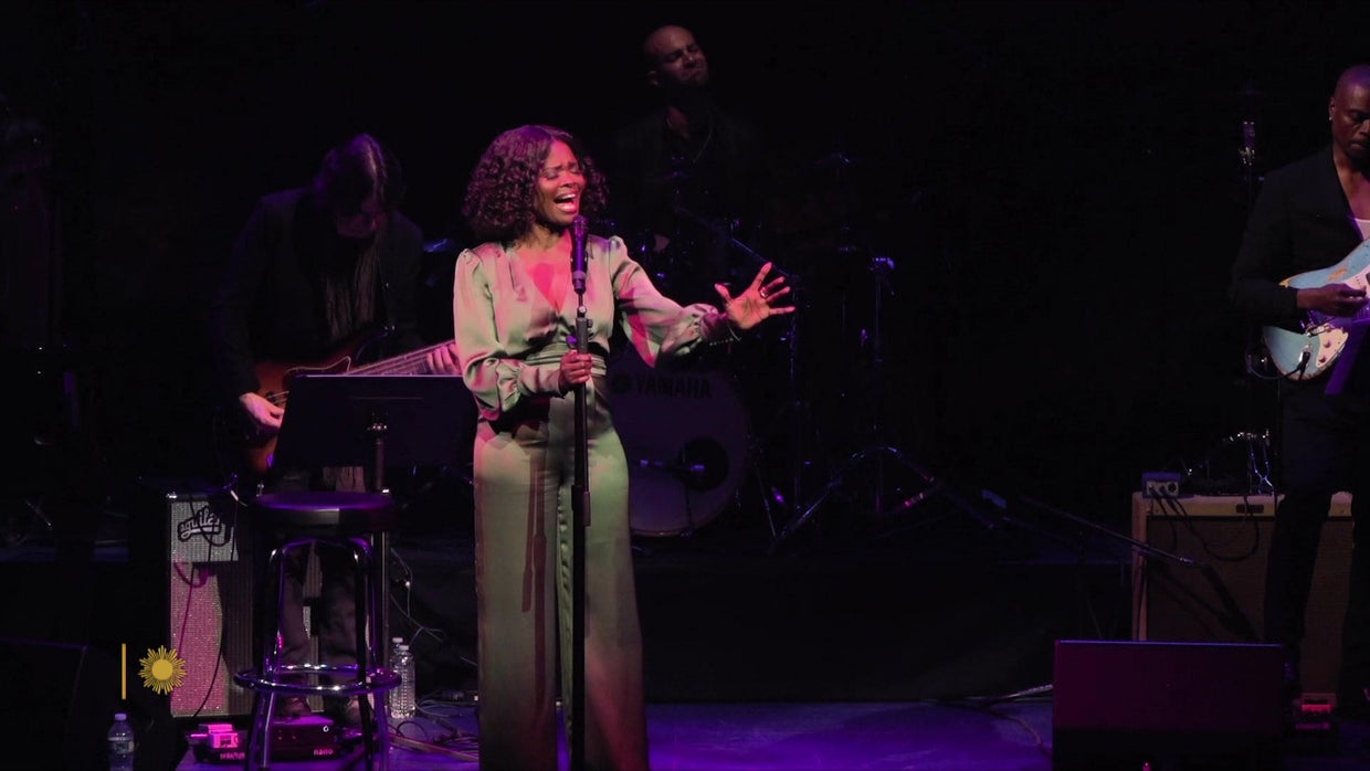 LaChanze on expanding diversity behind Broadway's curtains - CBS News
