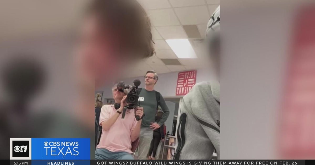 Keller ISD parents call for more Board resignations after documentary controversy - CBS Texas