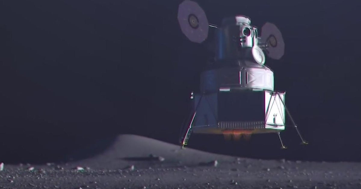 U.S. spacecraft's first Moon landing since 1972 "a big deal," Chicago expert says - CBS Chicago