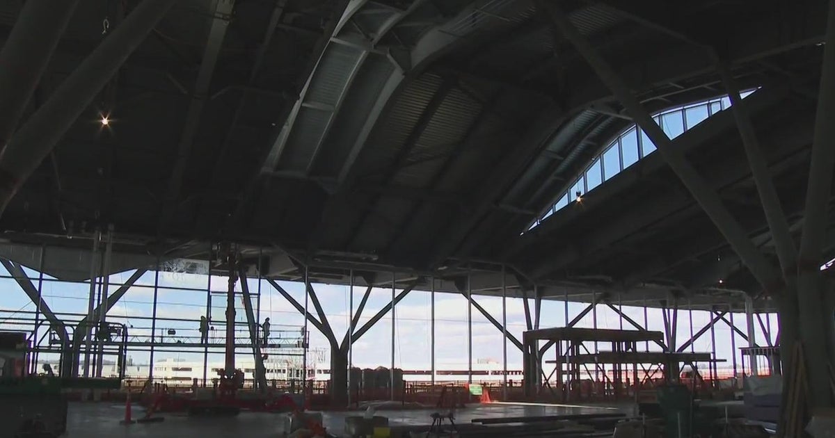 Construction of $1.4 billion Pittsburgh International Airport terminal ...