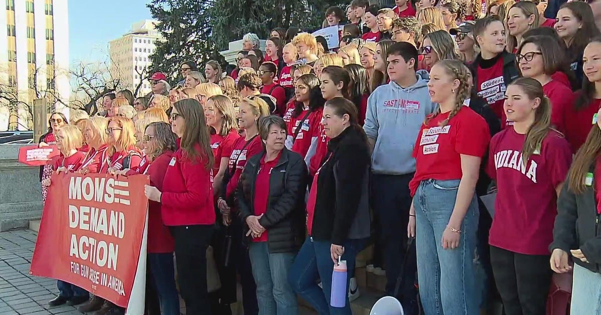 Moms Demand Action group rallies for eight gun control bills introduced ...