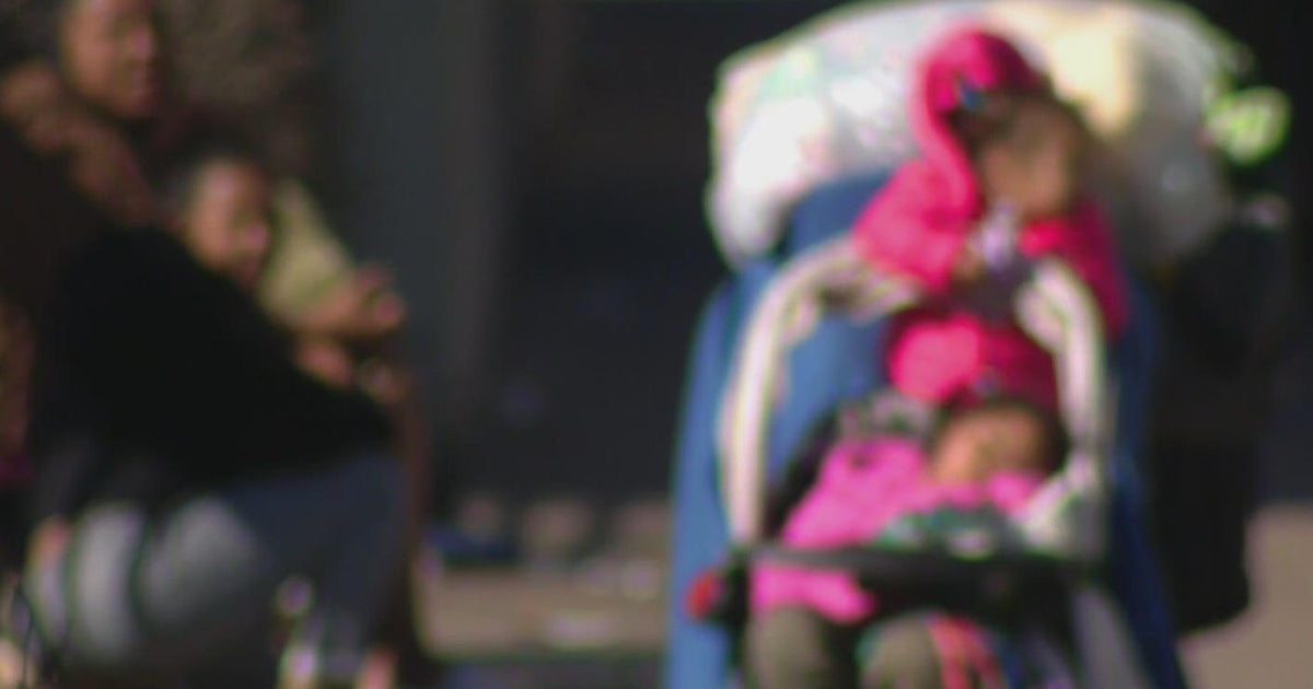 2 more new measles cases confirmed at Chicago migrant shelter - CBS Chicago