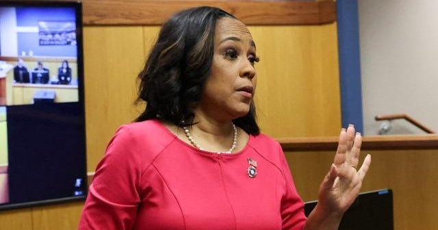 Former Trump co-defendant Kenneth Chesebro's lawyer on Fani Willis ...