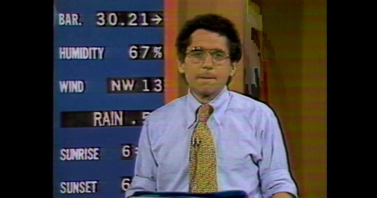 CBS 2 Vault: Walter Jacobson explains chroma key technology - CBS Chicago