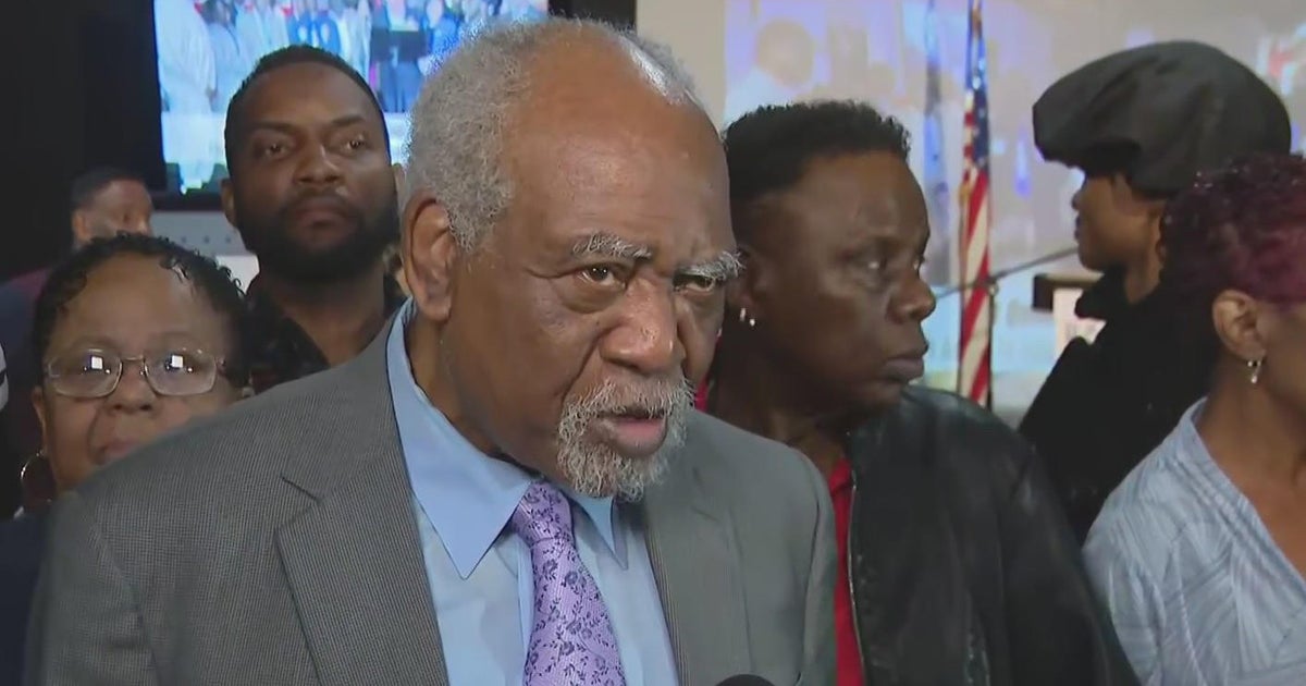 Rep. Danny Davis: President Biden deserves credit for achievements ...