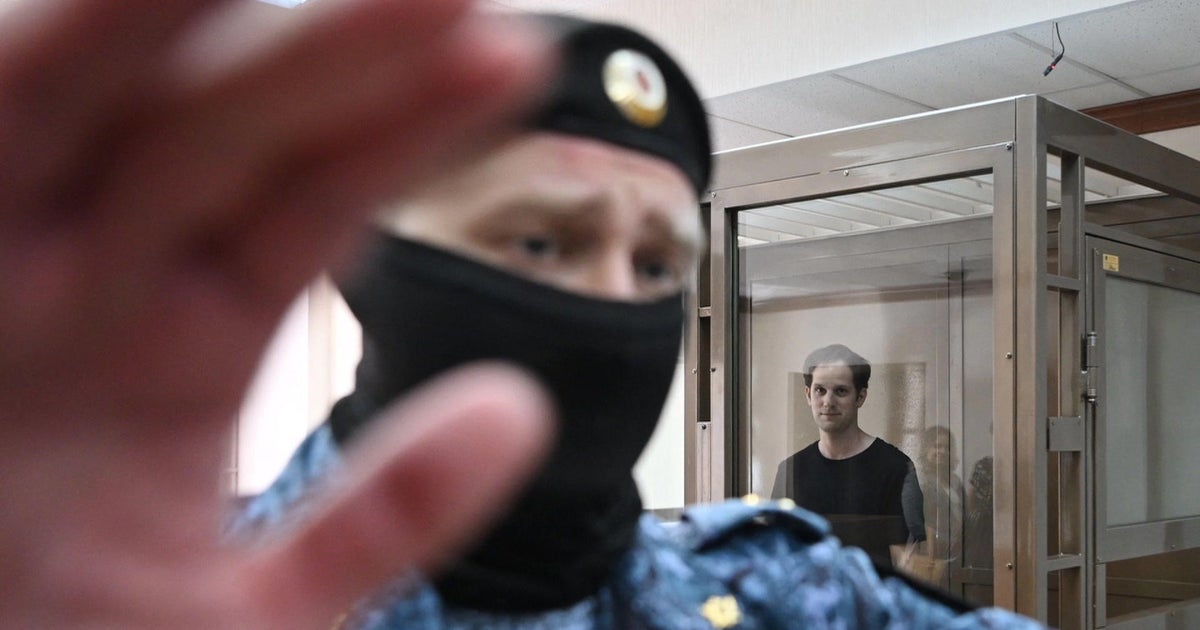 Evan Gershkovich's first year in captivity in a Moscow prison - CBS News
