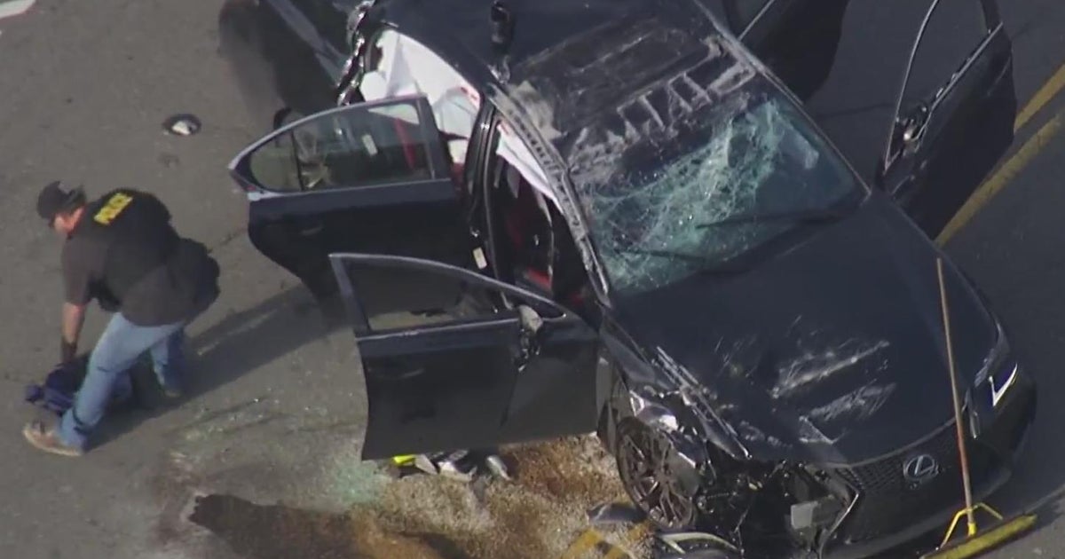 CHP pursuit of suspect vehicle ends in crash near Oakland's Lake ...