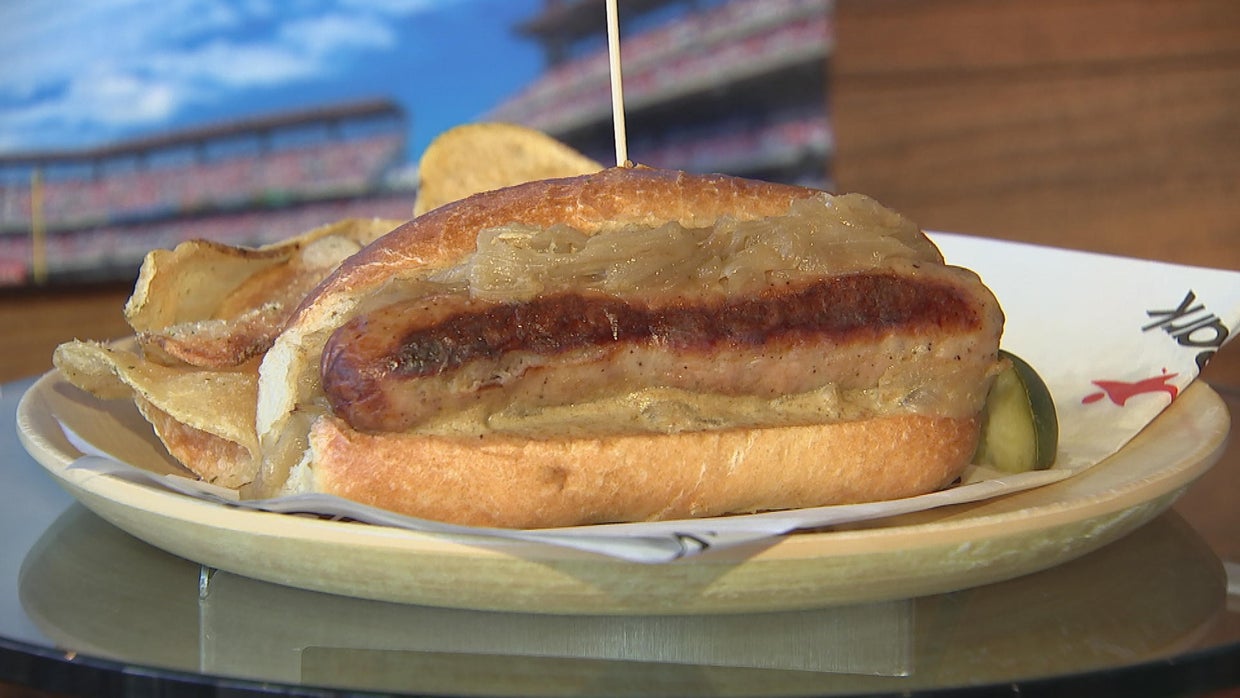 Wondering what food to eat at the Phillies game? Everything we know ...