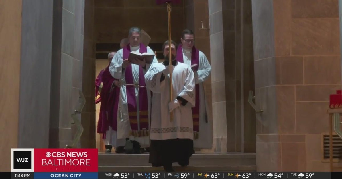 Baltimore Archbishop dedicates mass to victims of Key Bridge collapse ...