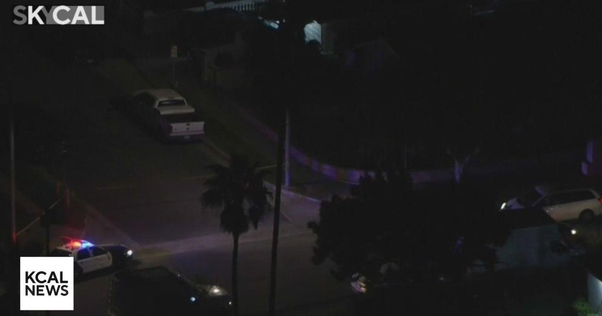 Kidnapping suspect captured after getting past SWAT perimeter - CBS Los ...