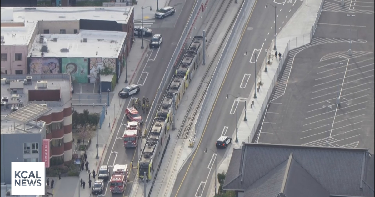 Electrical fire on Metro train halts service Downtown LA line - CBS Los ...
