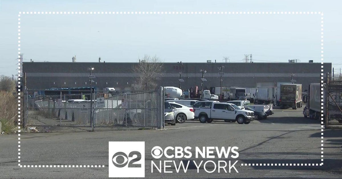 Shots fired at warehouse in Linden; 1 person critically hurt - CBS New York