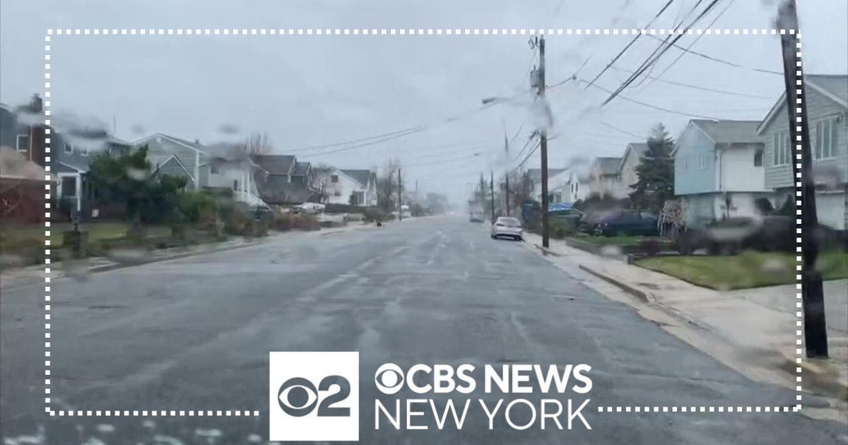 Storm brings woes to Long Island coastal communities - CBS New York