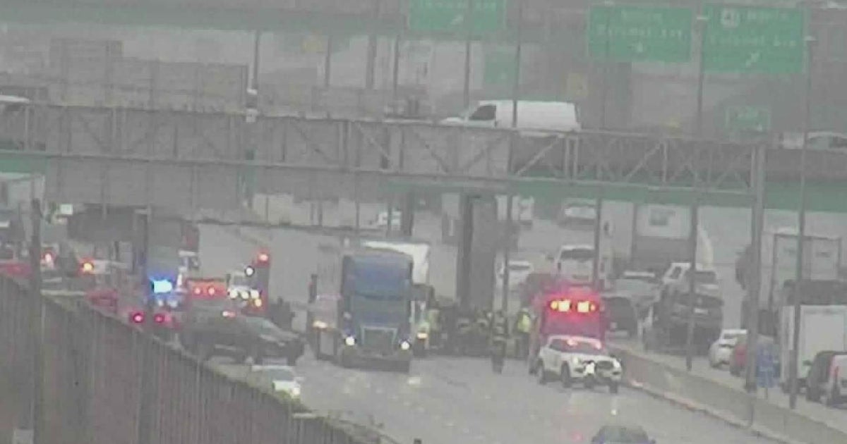 At least 1 dead in crash on 80/94 in Northwest Indiana - CBS Chicago