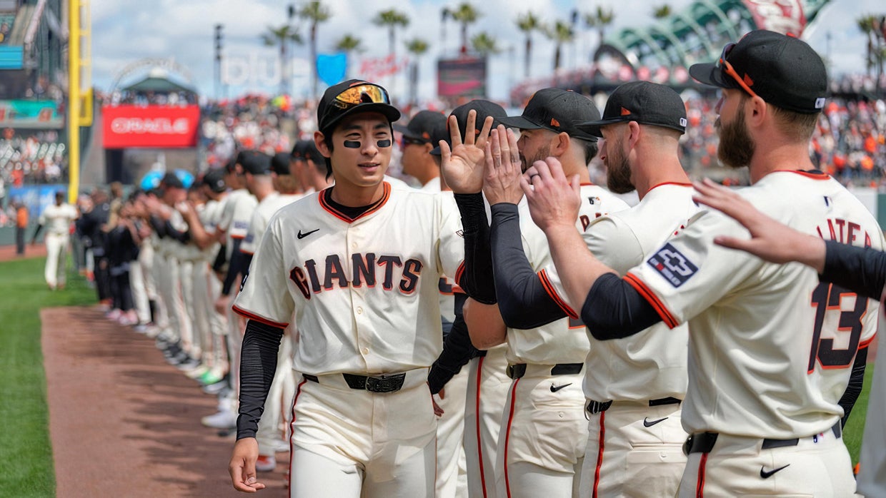 New Giants star Jung Hoo Lee thrills Bay Area Korean league fans ...