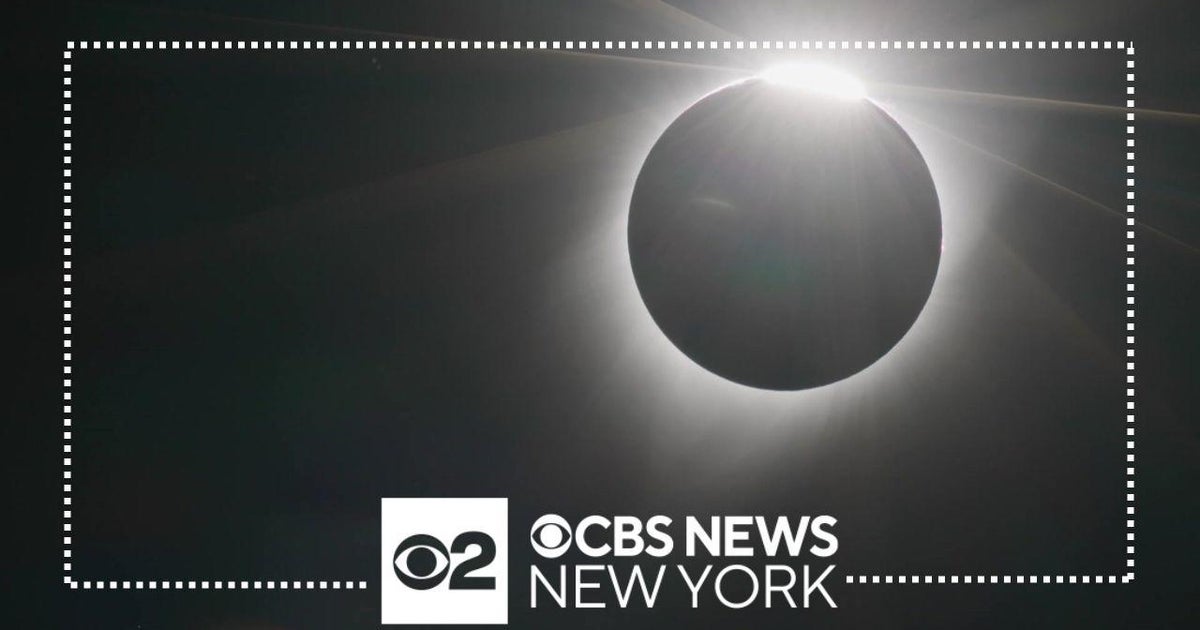 Solar eclipse viewing parties planned around New York City - CBS New York