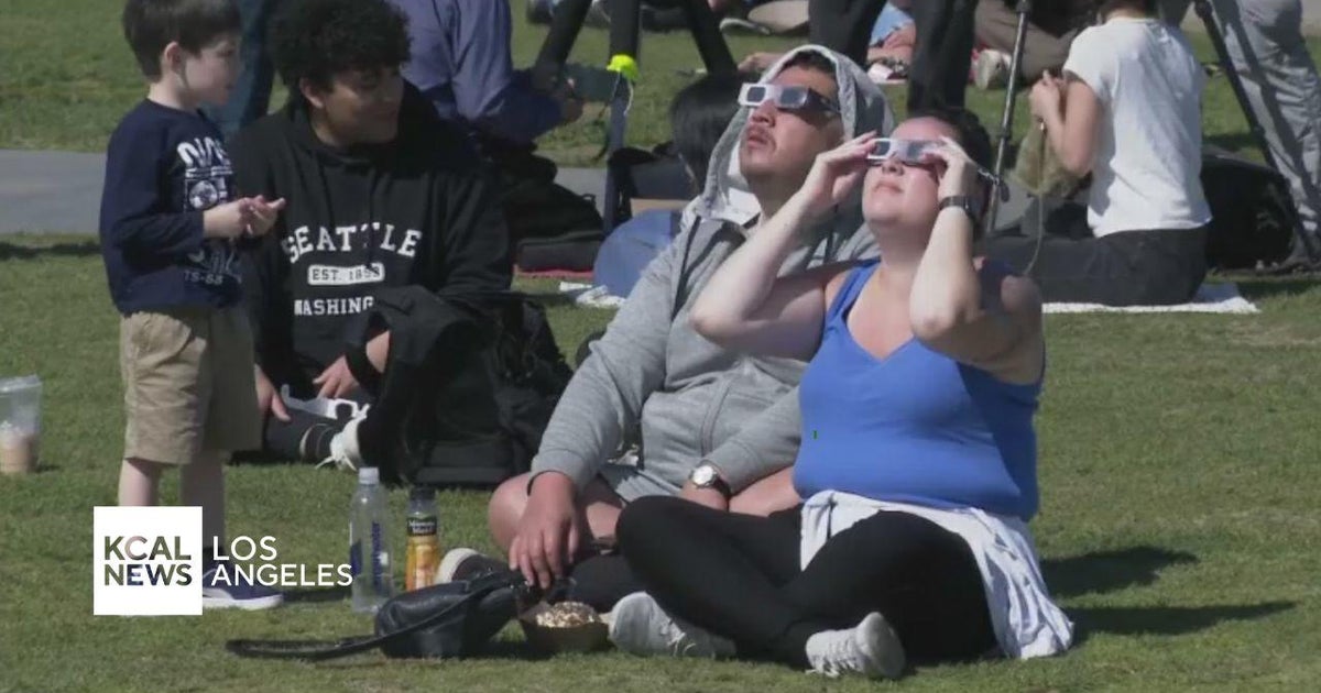 Total solar eclipse, warm weather this week, LA city dog breeding ...