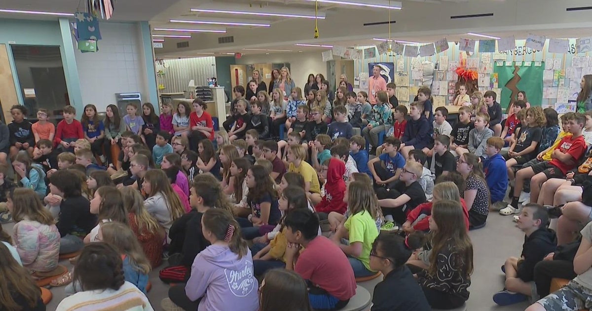 Mary Ours visits Ehrman Crest Elementary School - CBS Pittsburgh