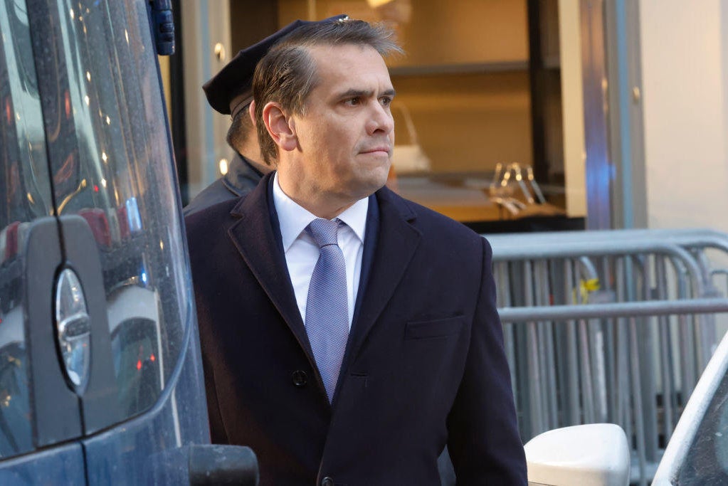 The key players to know in the Trump "hush money" trial - CBS News