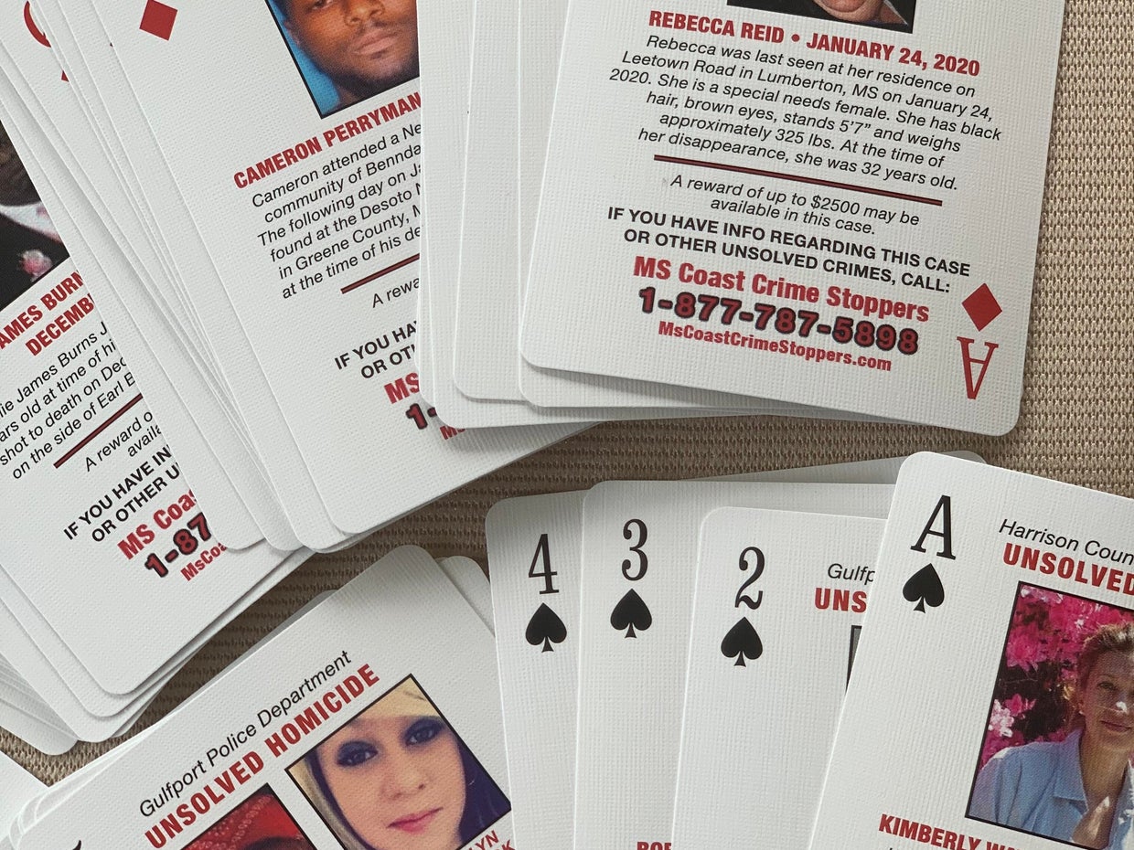 "Cold case" playing cards in Mississippi jails aim to solve murders, disappearances - CBS News