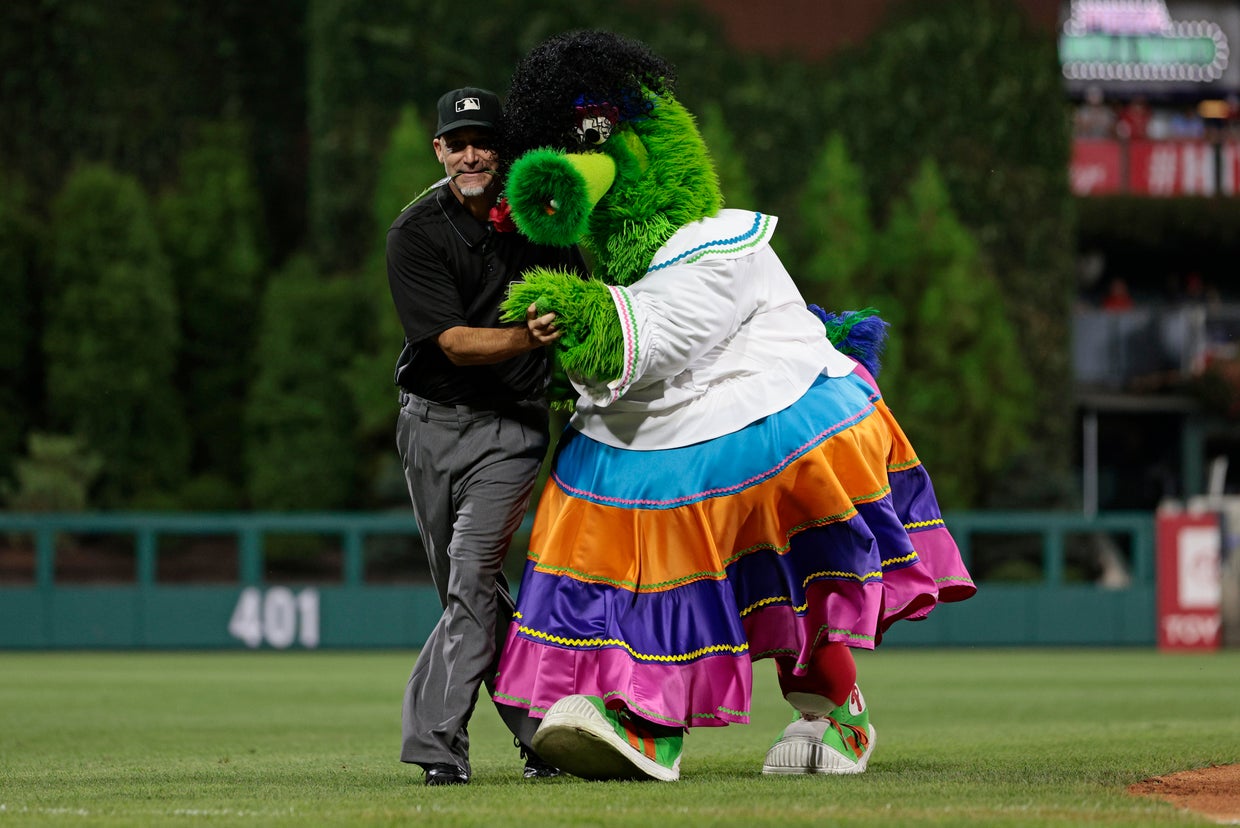 Celebrating the Phanatic's birthday and looking back at some of the ...