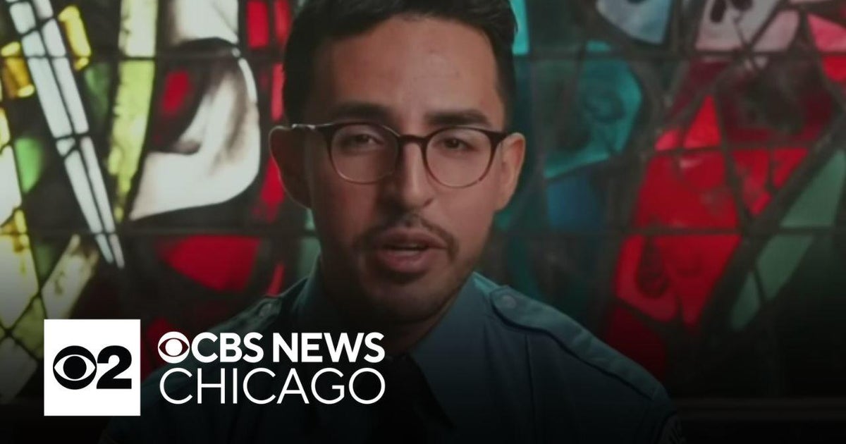 Tributes pour in for fallen Chicago Police Officer Luis Huesca - CBS ...