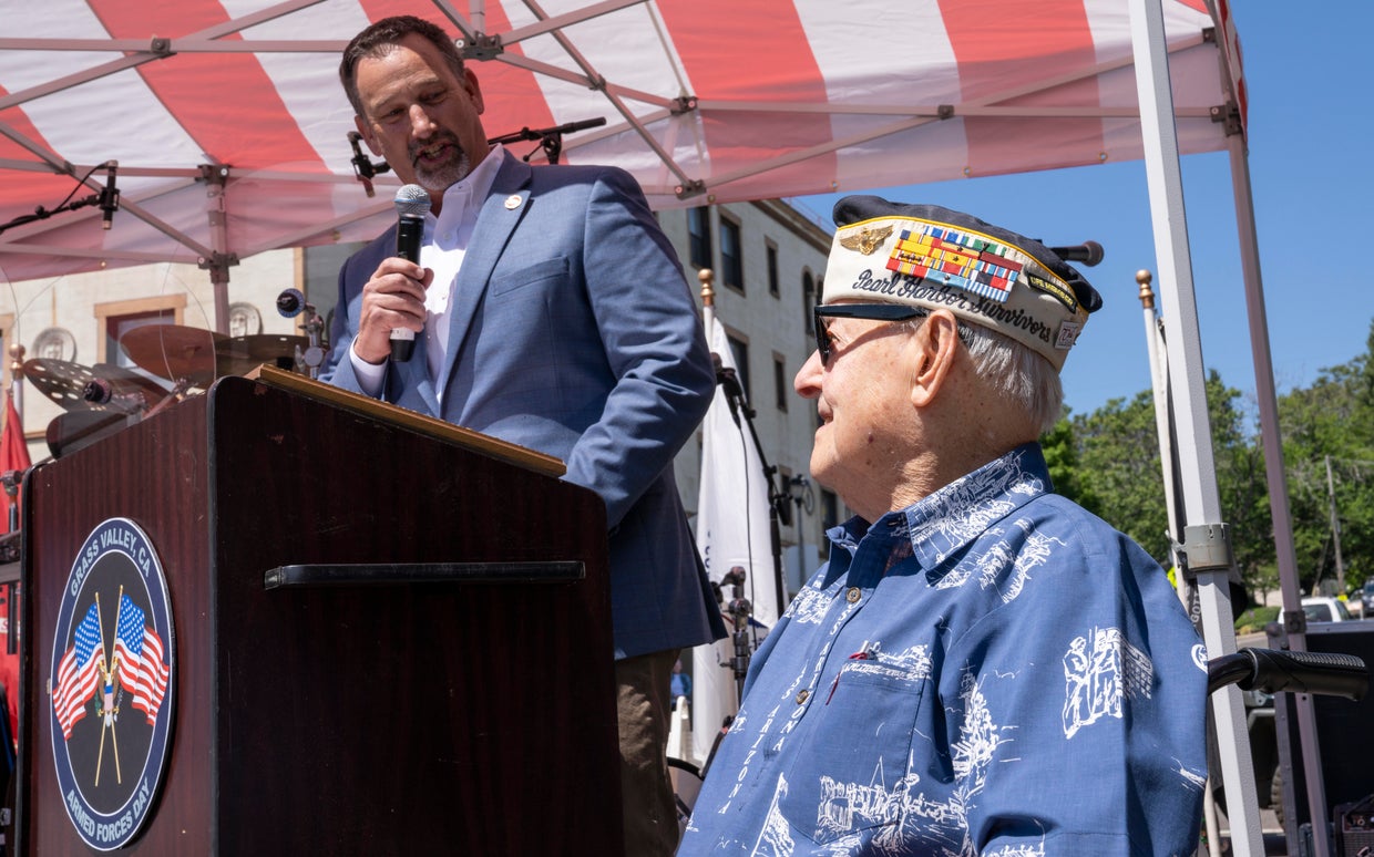 In Photos: Remembering Lou Conter, the last living survivor of the USS ...