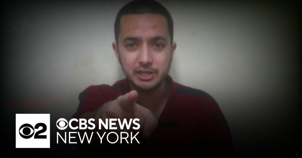 Israeli-American hostage delivers address in propaganda video released by Hamas - CBS New York