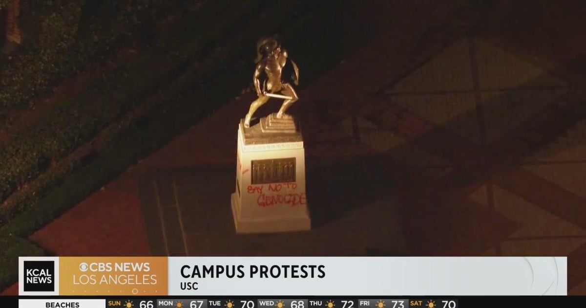 USC closes campus as anti-war protesters return, LAPD is on alert - CBS ...