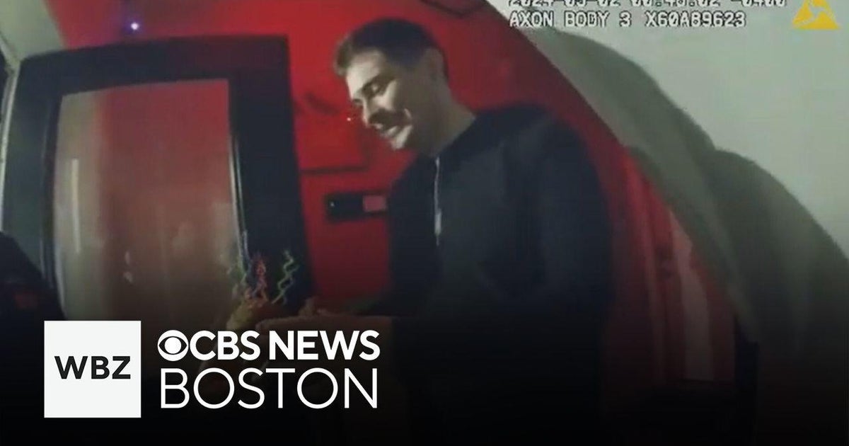 Man calls 911 for happy birthday wish, Boston police officers show up ...
