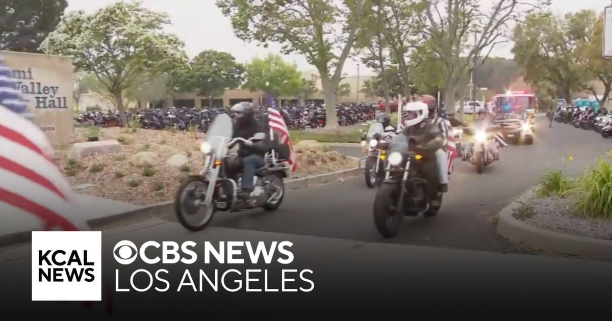 Hundreds join Sgt. Ron Helus Ride For the Blue in Ventura County - CBS ...