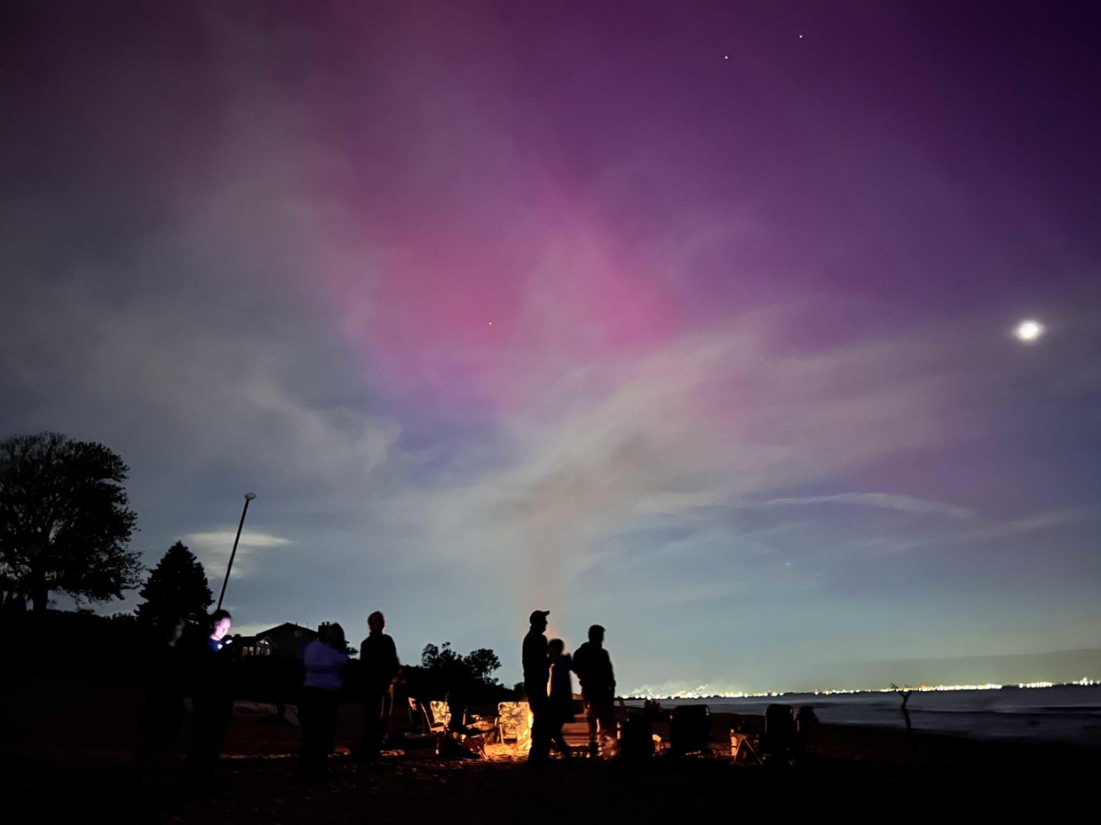 The Northern Lights were visible in Illinois, Indiana; will we see them ...