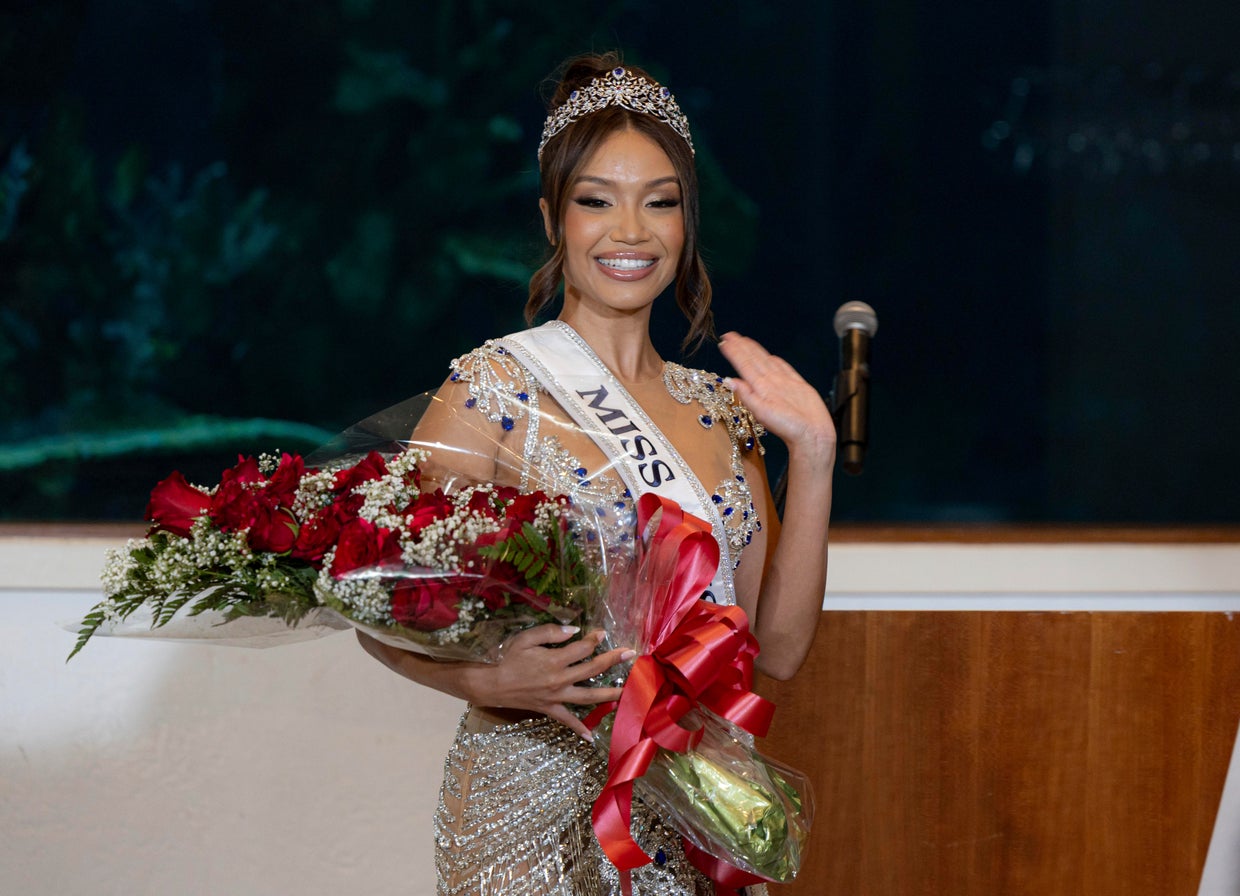 New Miss USA Savannah Gankiewicz crowned after former titleholders resign amid controversy - CBS ...