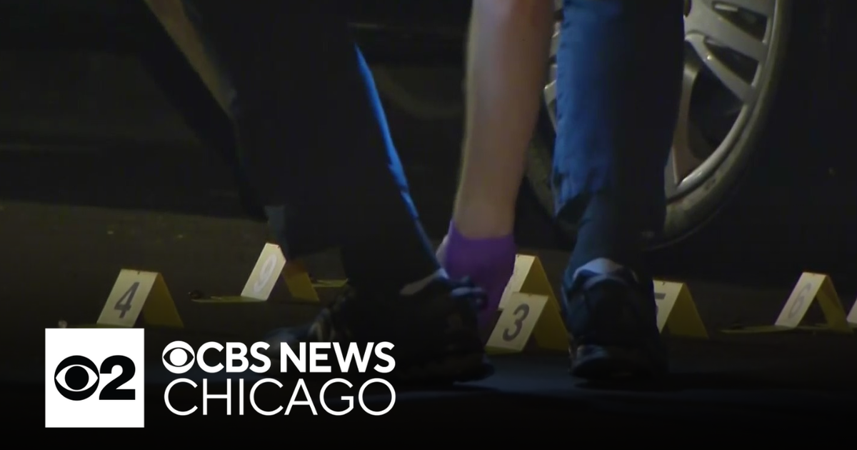 Chicago man shot after catching catalytic converter thieves on ...