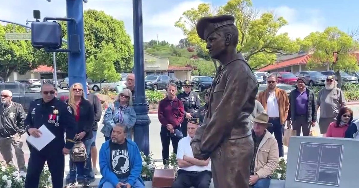 Monument unveiled in Benicia to World War II veteran Harold Bray - CBS ...