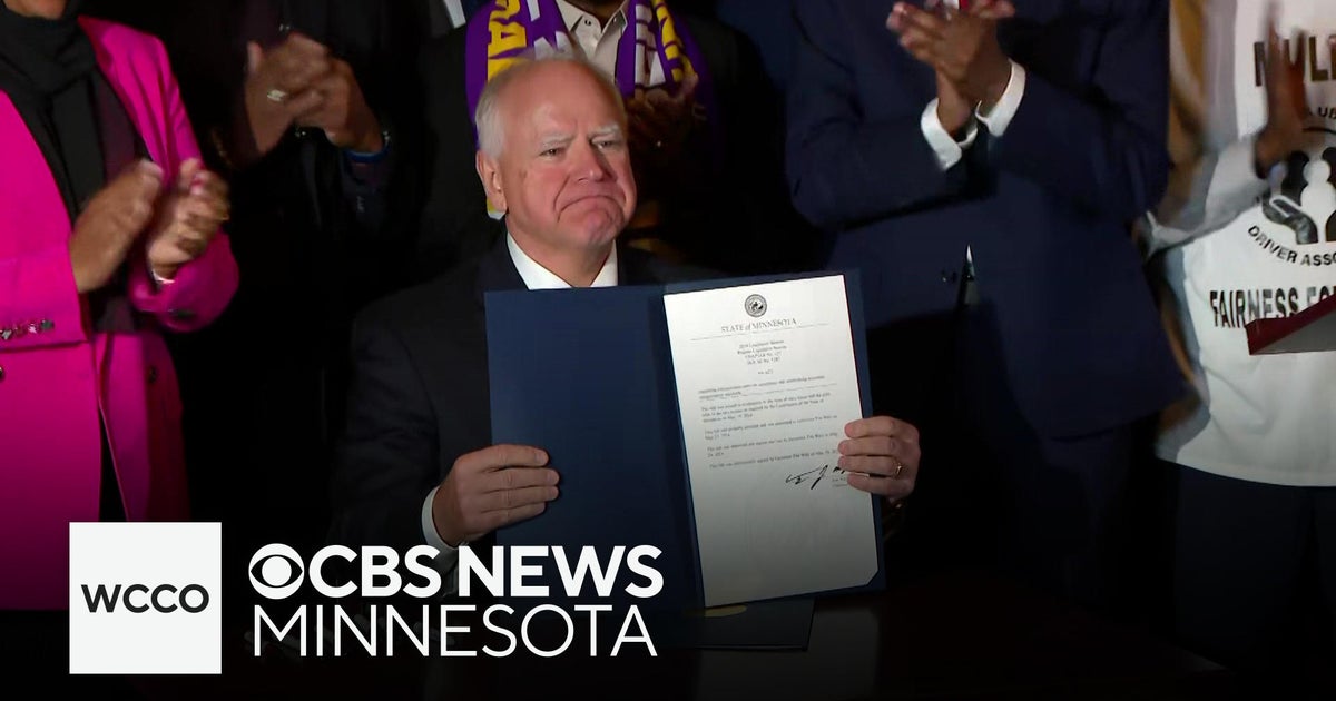 Minnesota governor signs rideshare bill giving drivers raise, keeping ...