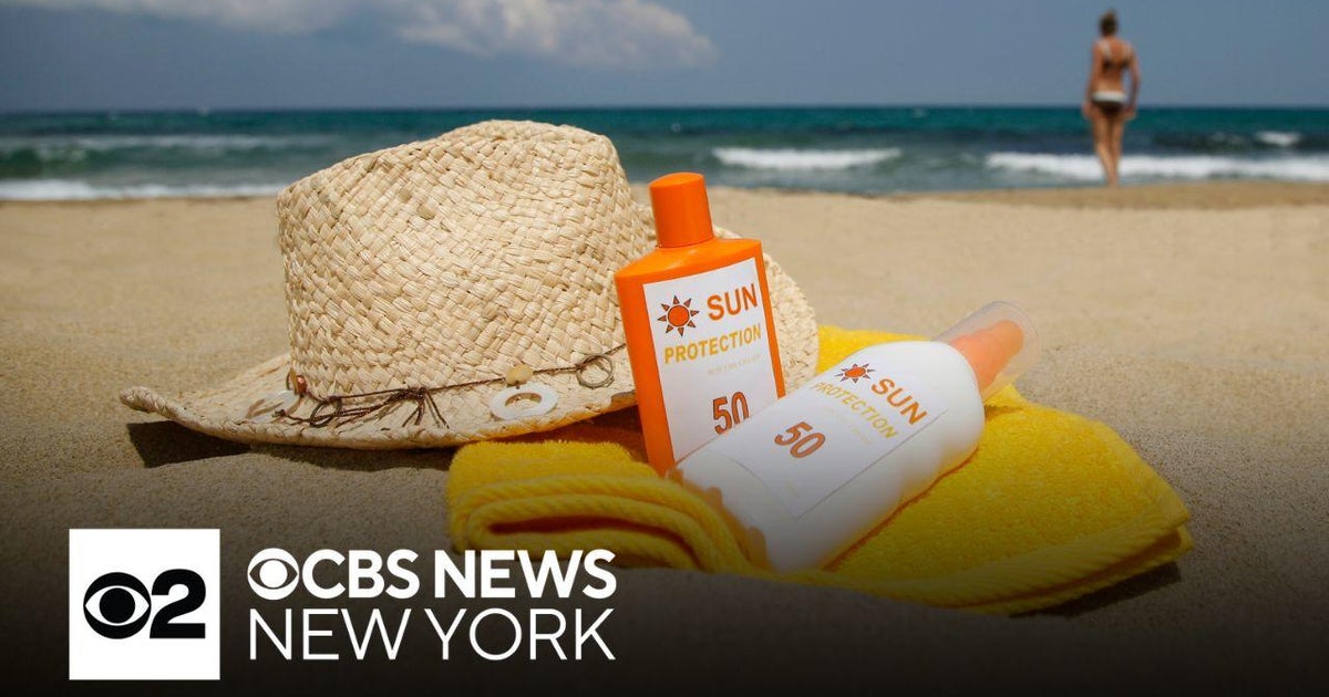 A look at the health risks that come with the summer season - CBS New York