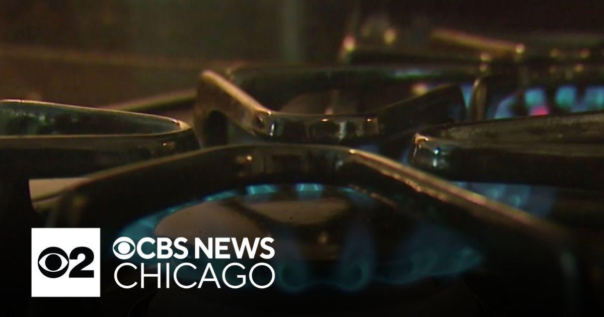 ICC denies Peoples Gas request for nearly $8 million rate hike - CBS ...
