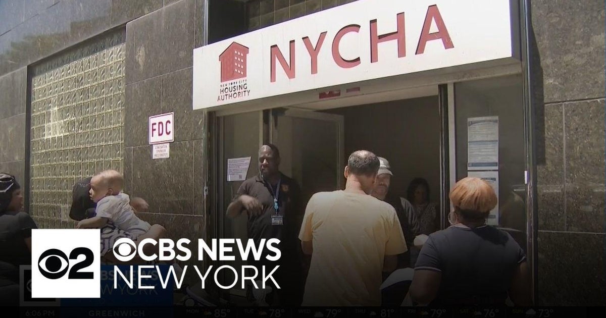 NYCHA Section 8 housing application open for 1st time since 2009 - CBS New York