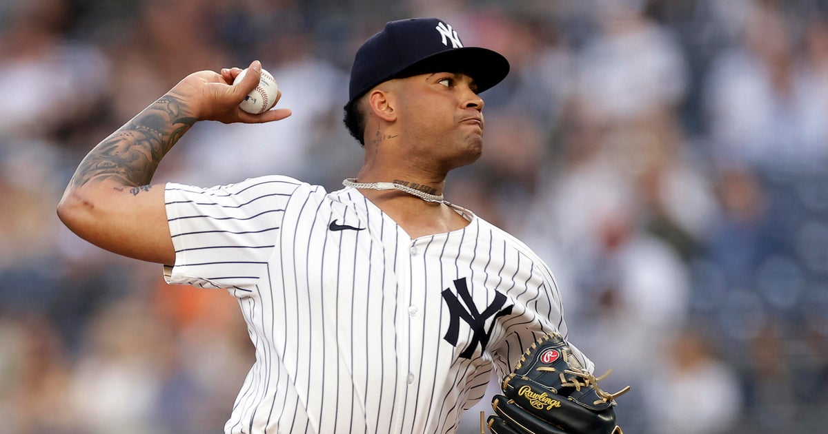 Gil wins 7th straight start as streaking Yankees shut down Twins again ...