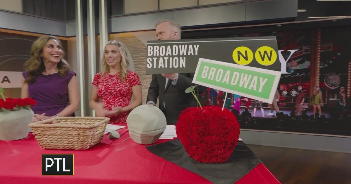 Making a Tony Awards-themed 'Big Apple' display with Shari Zatman - CBS ...