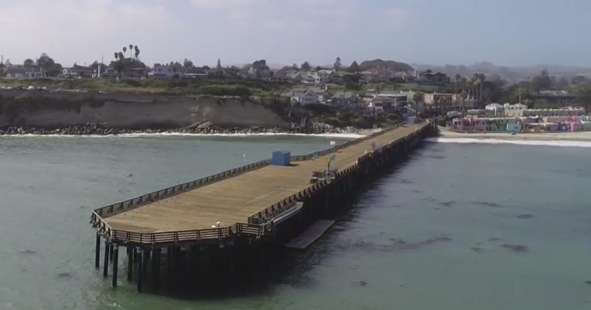 Capitola businesses still struggling as wharf repairs drag on - CBS San ...