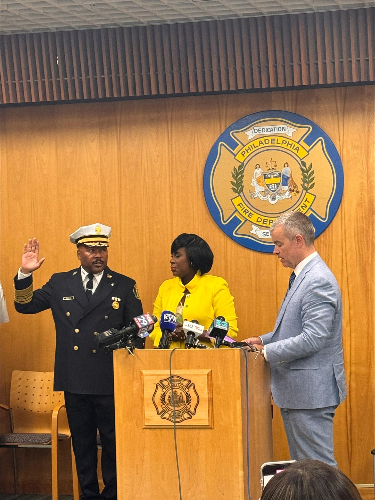 Who is Jeffrey Thompson? Meet Philadelphia's new fire commissioner ...
