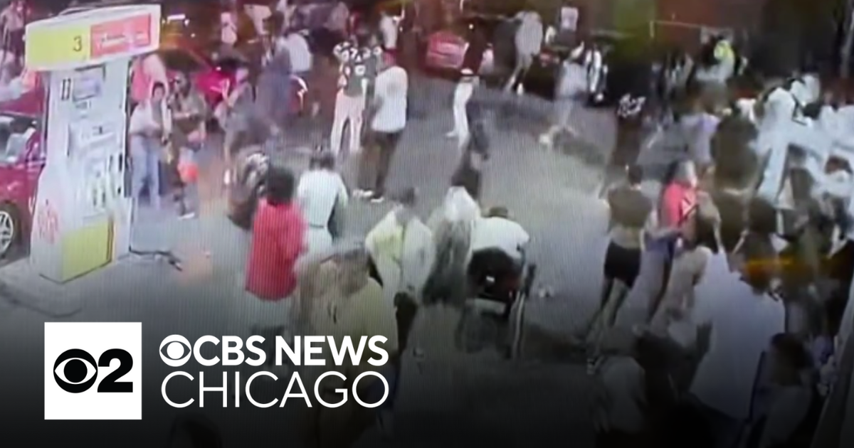 2 Chicago parties spiraled into mass shootings overnight, neighbors say ...