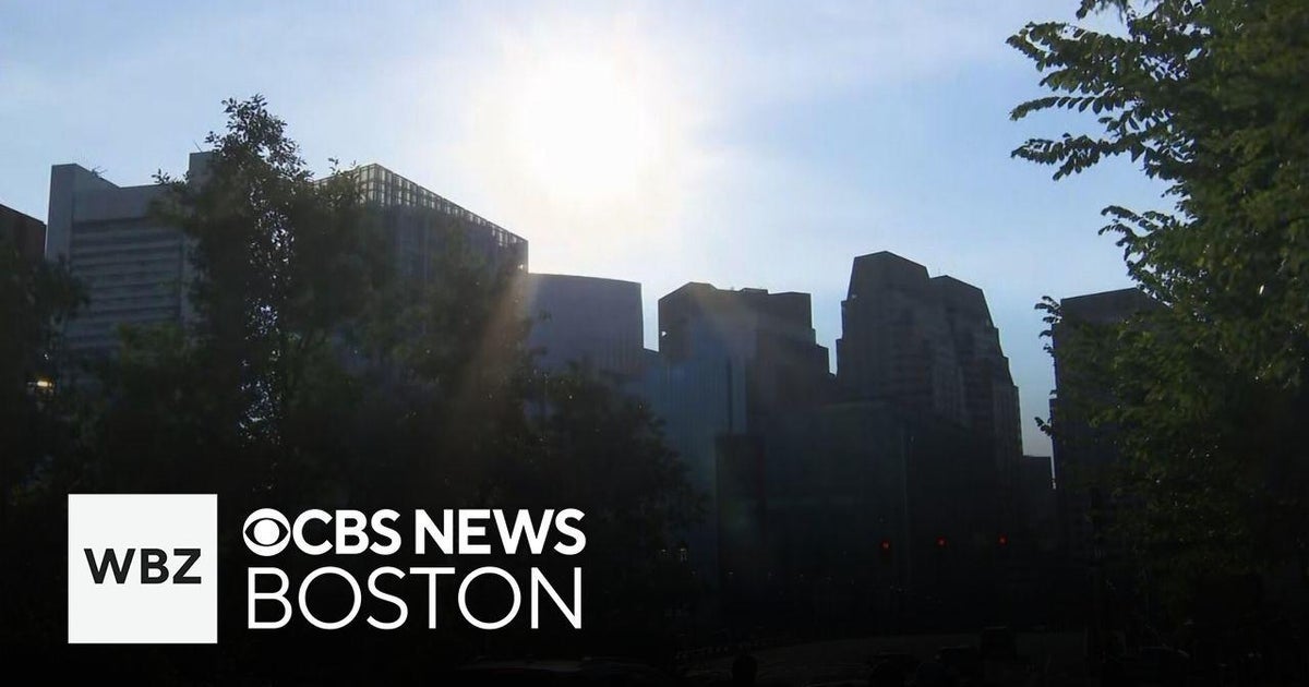 How to keep yourself safe as heat wave comes to Boston - CBS Boston