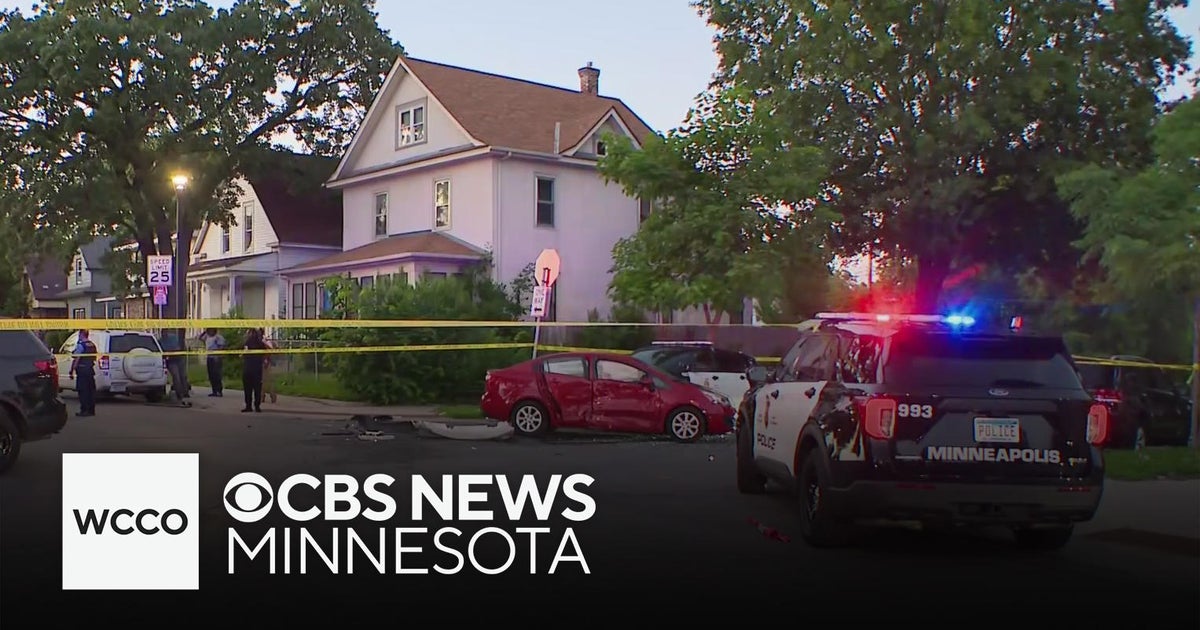 Boys arrested after stolen vehicle crashes into Minneapolis squad car ...