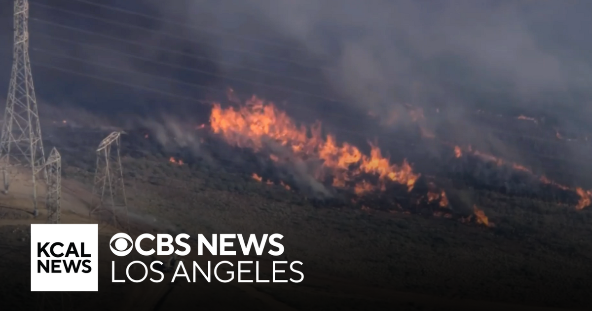 Sierra Fire continues to burn in Fontana but firefighters are gaining ...